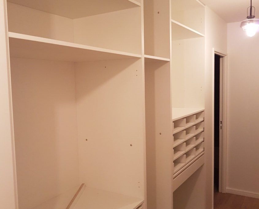 Dressing MDF vopsit si sculptat Franta(Paris) - CM Montage